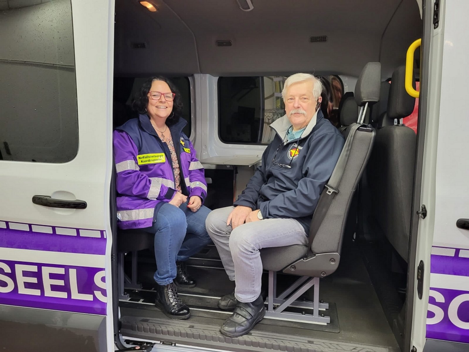 DIAKONIE 8000-Euro-Spende für die Ökumenische Notfallseelsorge Oberberg